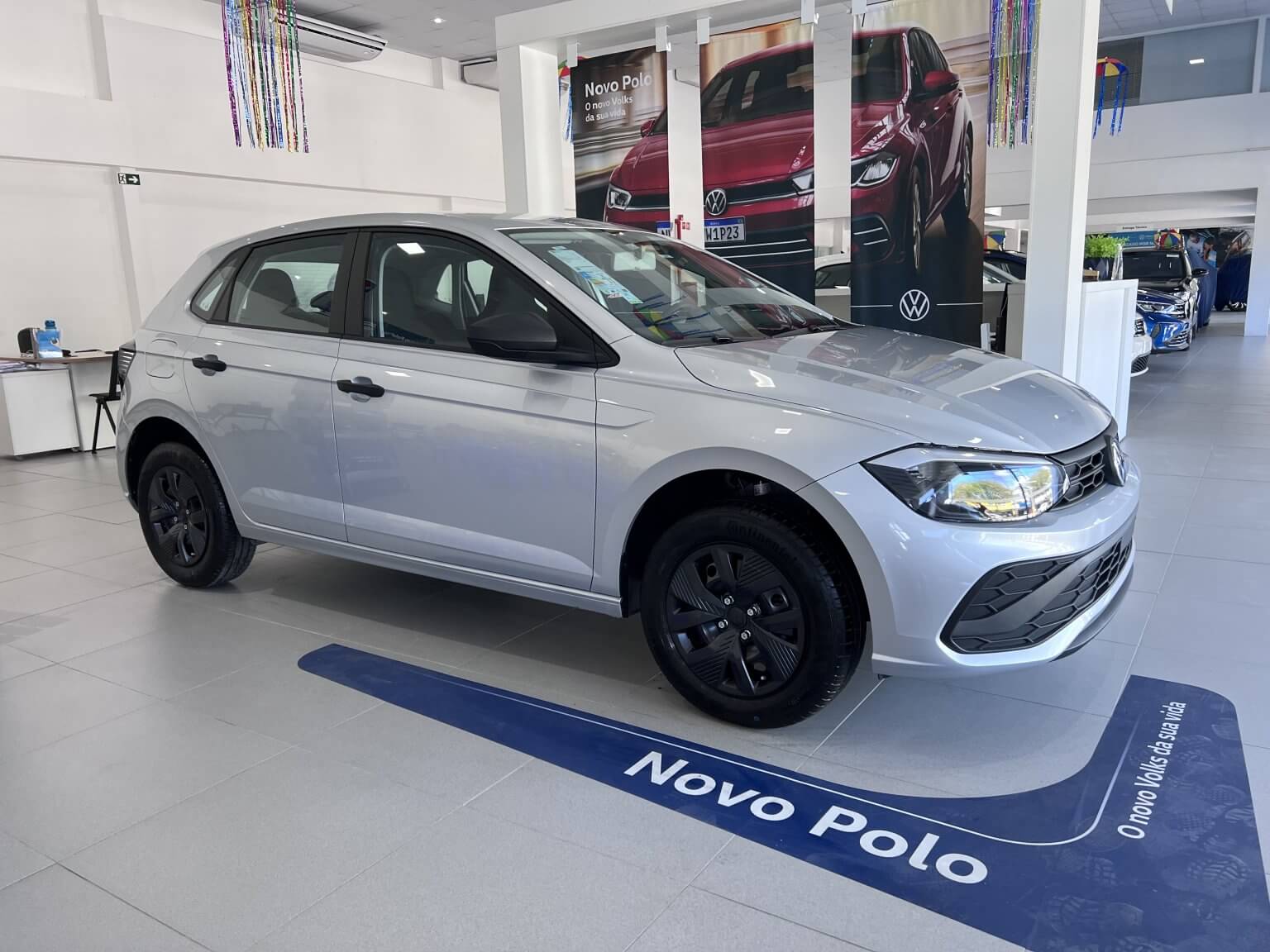 Novo Polo Track chega às lojas da Volkswagen Meira Lins - Carro Arretado